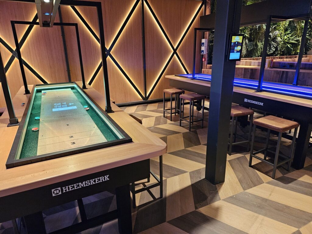 American Shuffleboard Bar Model Smart 12ft - Heemskerk - Play it!